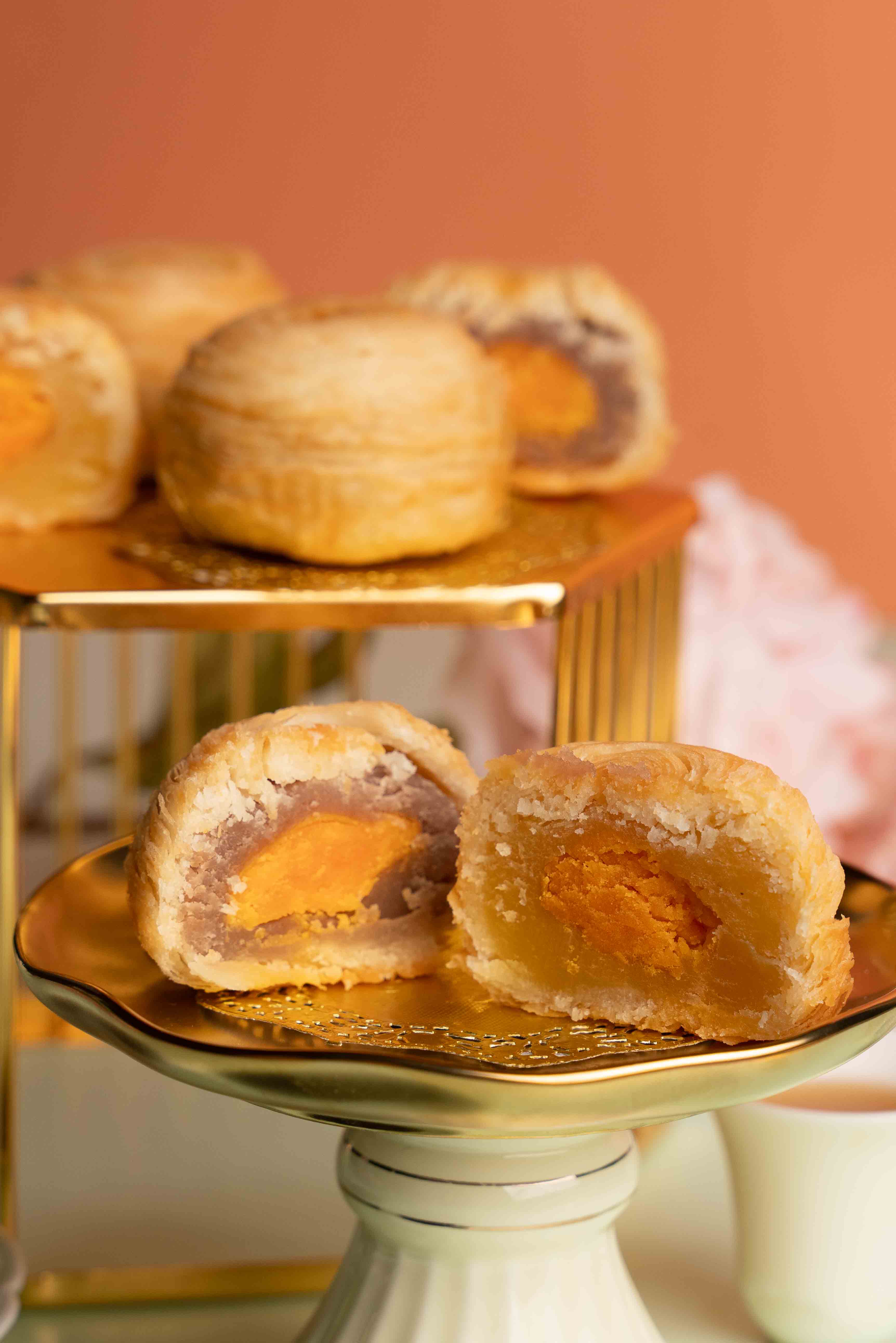 Pak Loh Chiu Chow’s Five Exquisite Mooncake Gift Sets - Hong Kong Times ...